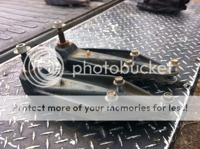 Ford Shock Towers! $35 for the set | Pirate 4x4