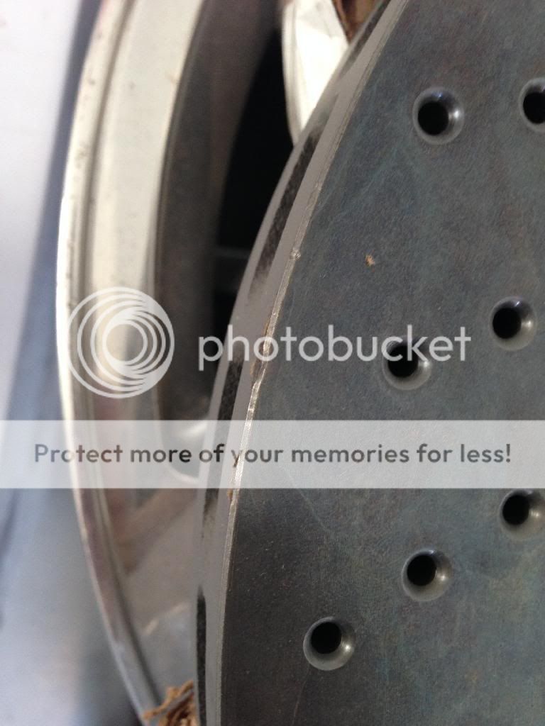 Z06 New Stock Rotors Chipped? - CorvetteForum - Chevrolet Corvette ...