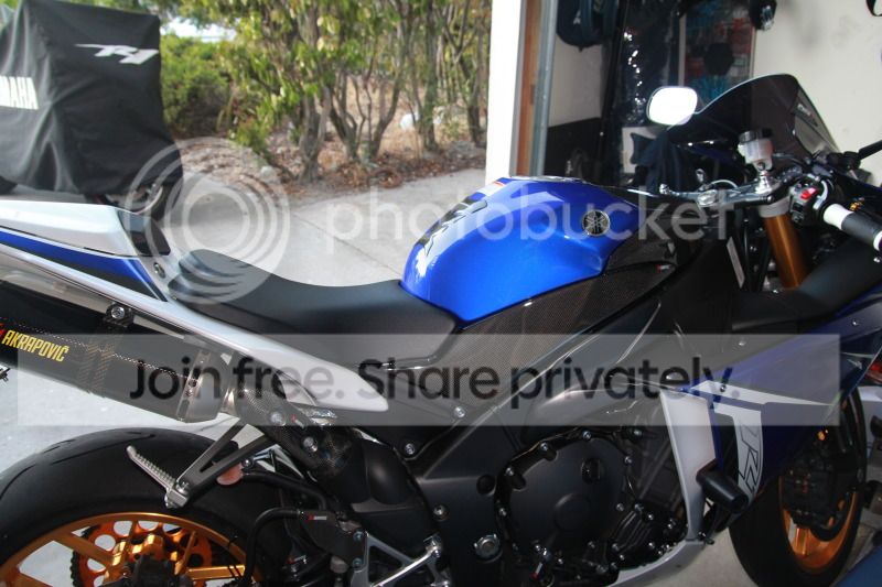 Carbon with Akra!!! | Page 3 | Yamaha R1 Forum: YZF-R1 Forums