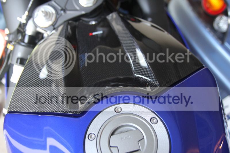 Carbon with Akra!!! | Page 3 | Yamaha R1 Forum: YZF-R1 Forums